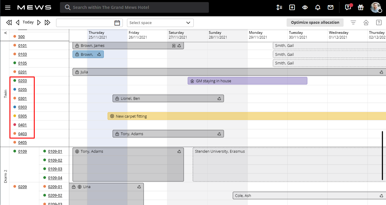 What do the Space status colors and Timeline colors represent?